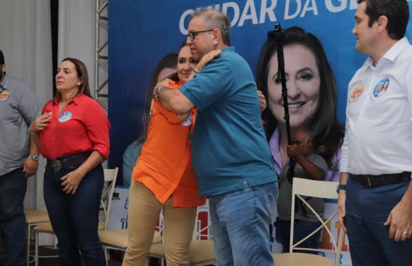 Marcelo decide apoiar Kátia mas mantém-se no palanque de Dimas que tem ...